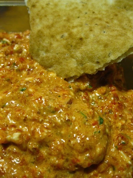 Katia au pays des merveilles: Htipiti selon Zaytinya / Zaytinya's htipiti