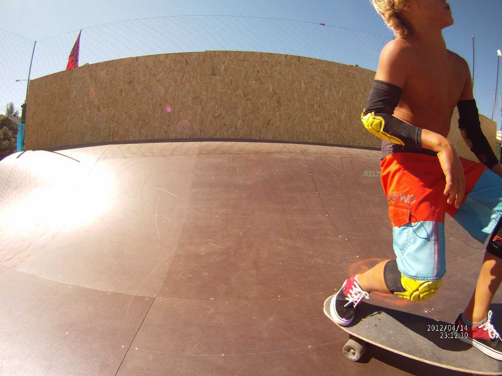 SSP - surfing sports pescara: WOODWAVE surf skate school