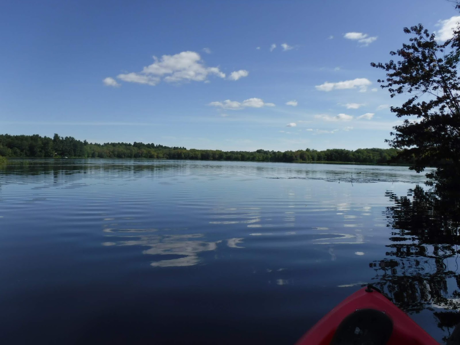 Kayaking Hammond Pond (Hampden)