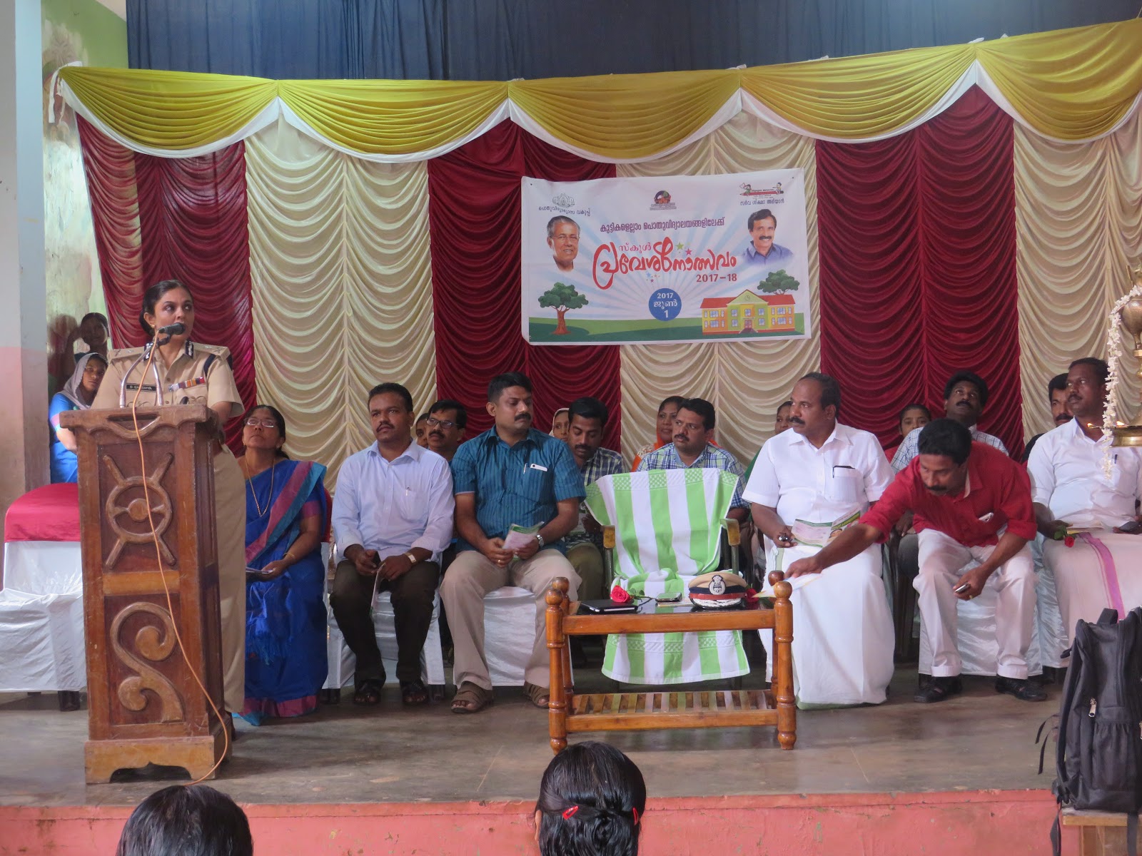 ഗവ യു.പി.എസ്സ് പൂവച്ചല്‍ : School Praveshanolsavam 2017 June 1 ...