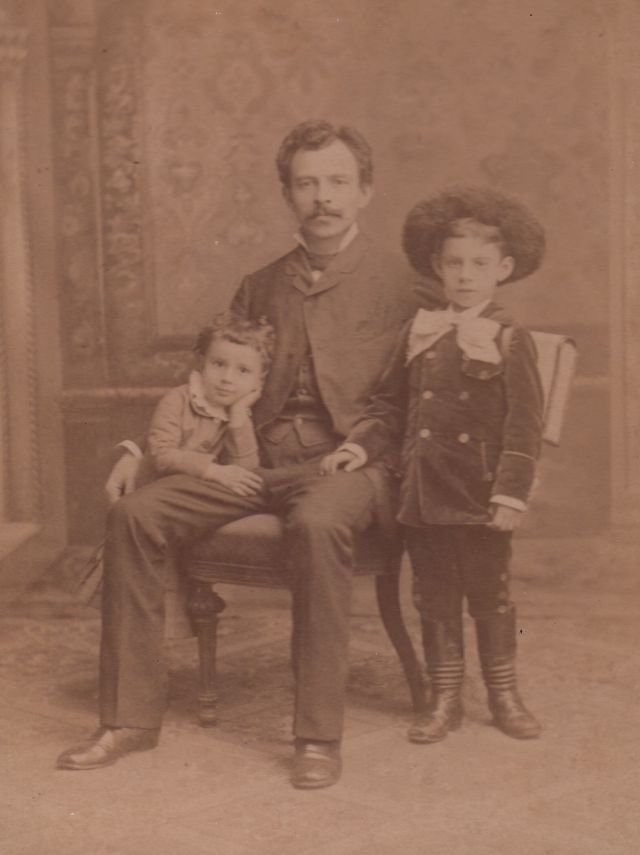 Victorian Fatherhood: Lovely Photos of Fathers With Their Children in ...