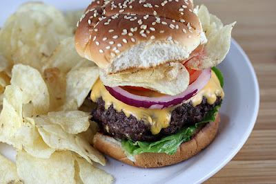 pelametalero: The Crunch Burger
