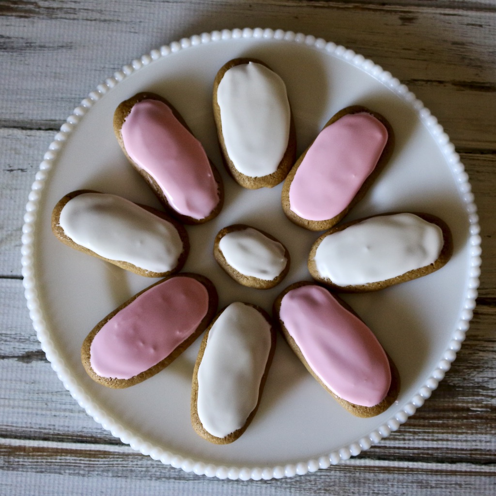 All That's Left Are The Crumbs: Honey Jumbles ~ #CreativeCookieExchange