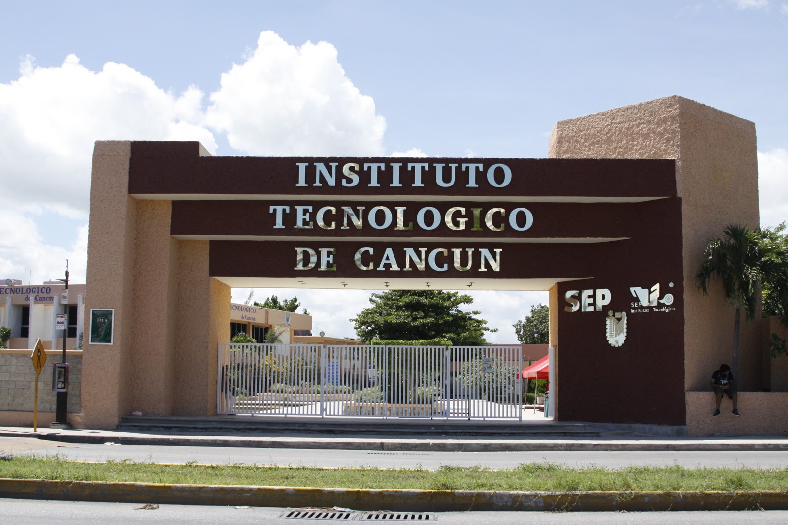 INSTITUTO TECNOLÓGICO DE CANCÚN: BIENVENIDOS