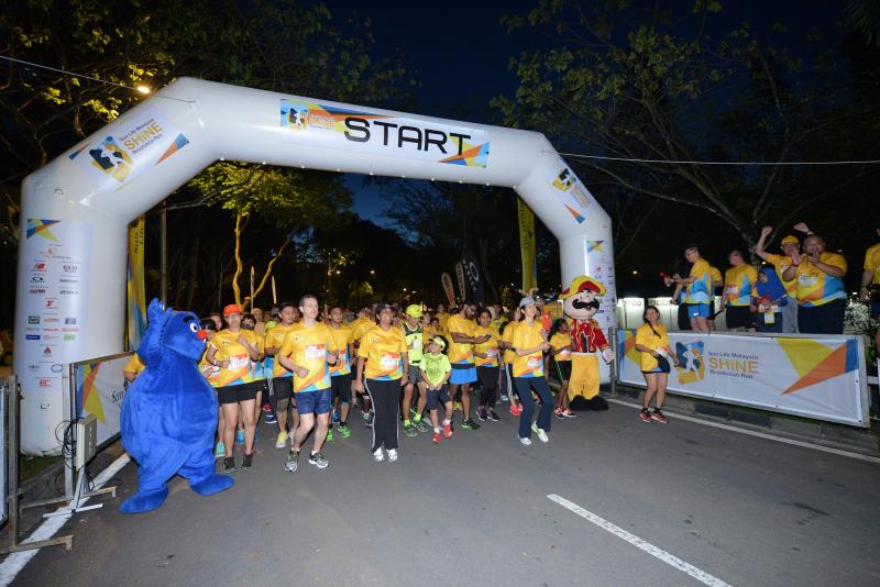 RUNNING WITH PASSION: Media Release: Sun Life Malaysia Help 2,000 ...