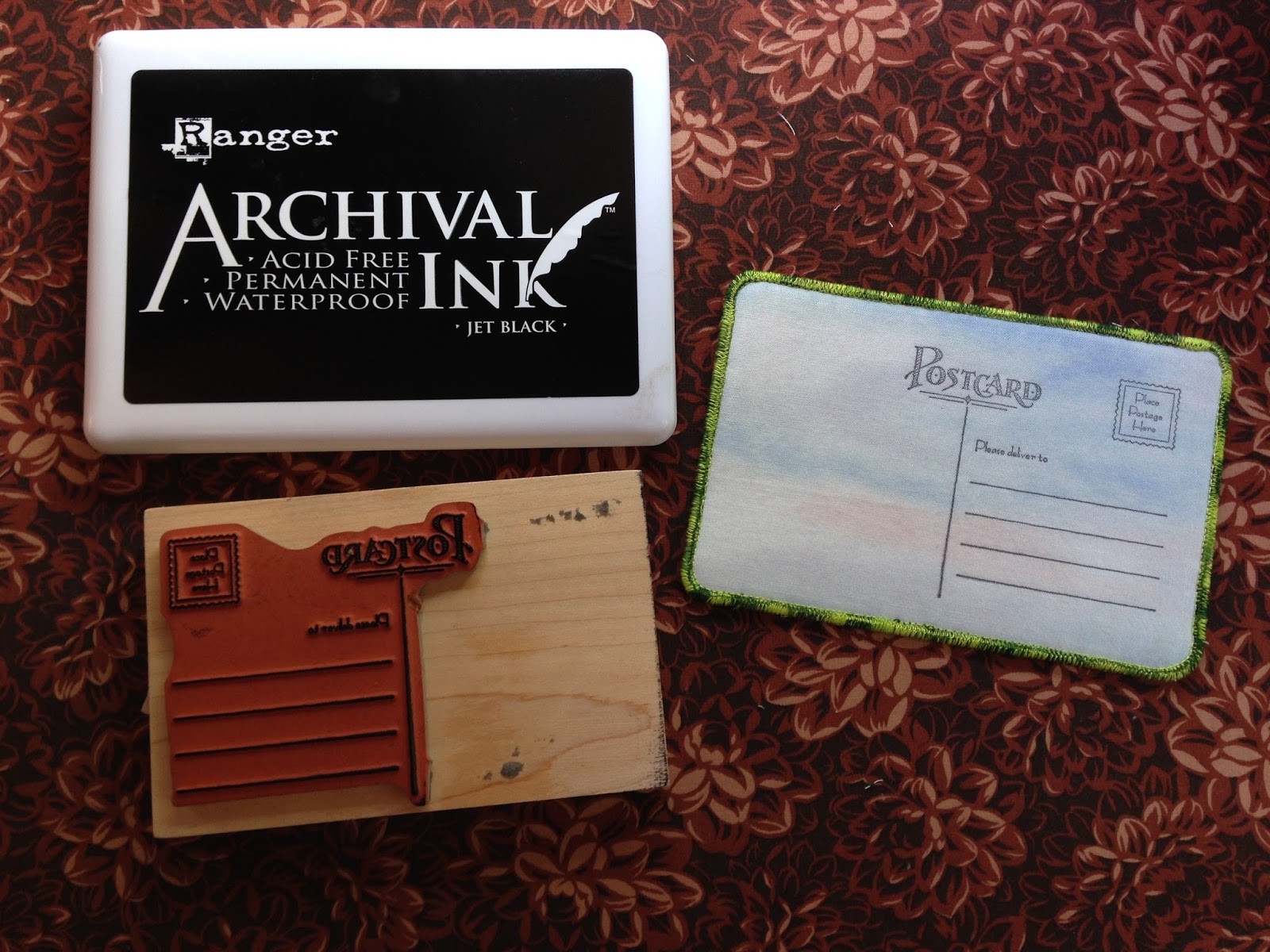 Quilt to the Edge....: Quilted Postcard Tutorial