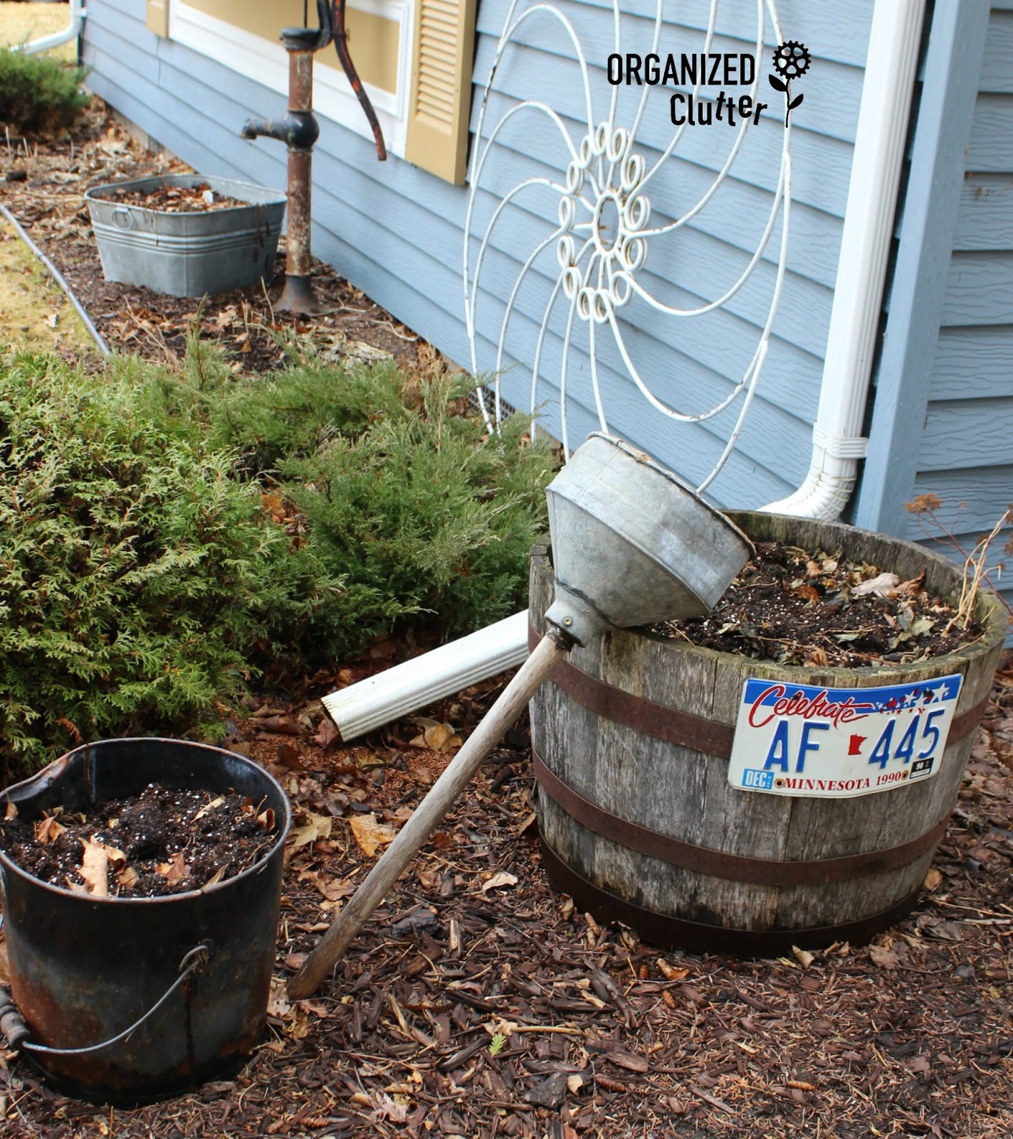 From Spring Junk Yard to Summer Junk Garden - Organized Clutter
