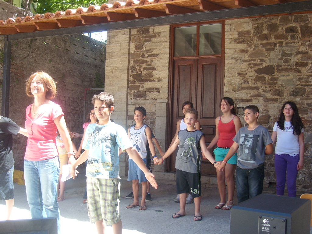 Δημοτικό Σχολείο Μαραθοκάμπου: ΙΟΥΝΙΟΣ 2012: ΠΡΟΒΕΣ ΑΠΟ ΤΗΝ ΠΑΡΑΣΤΑΣΗ ...