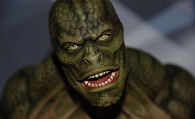 SNEAK PEEK : "The Amazing Spider-Man" - 'Lizard' Gets Busted