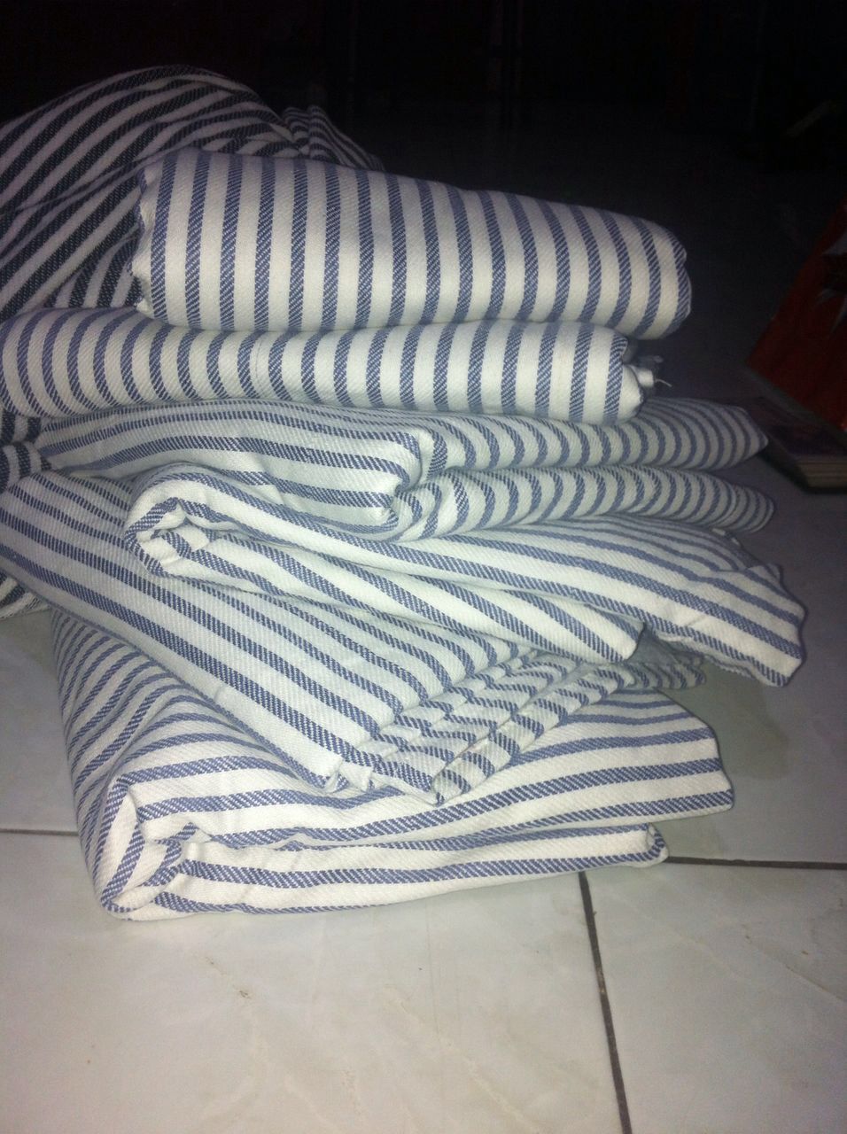 KEBUTUHAN LINEN RUMAH SAKIT/KLINIK: KEBUTUHAN LINEN RUMAH SAKIT / KLINIK