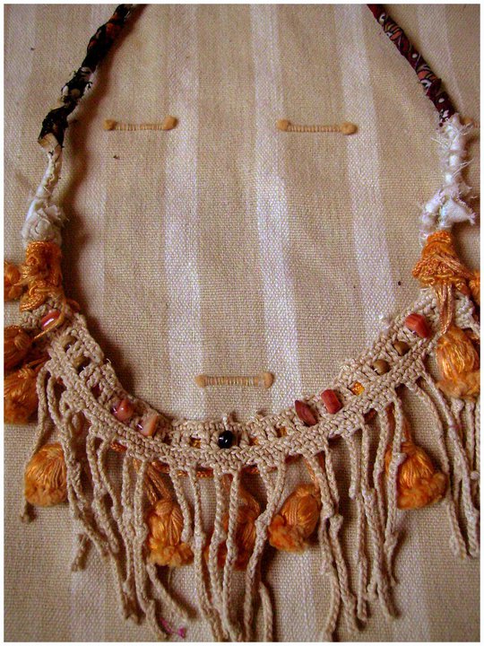 FOR SALE! -: Collares- hechos con y en telas , con la COMBINACIÓN de ...