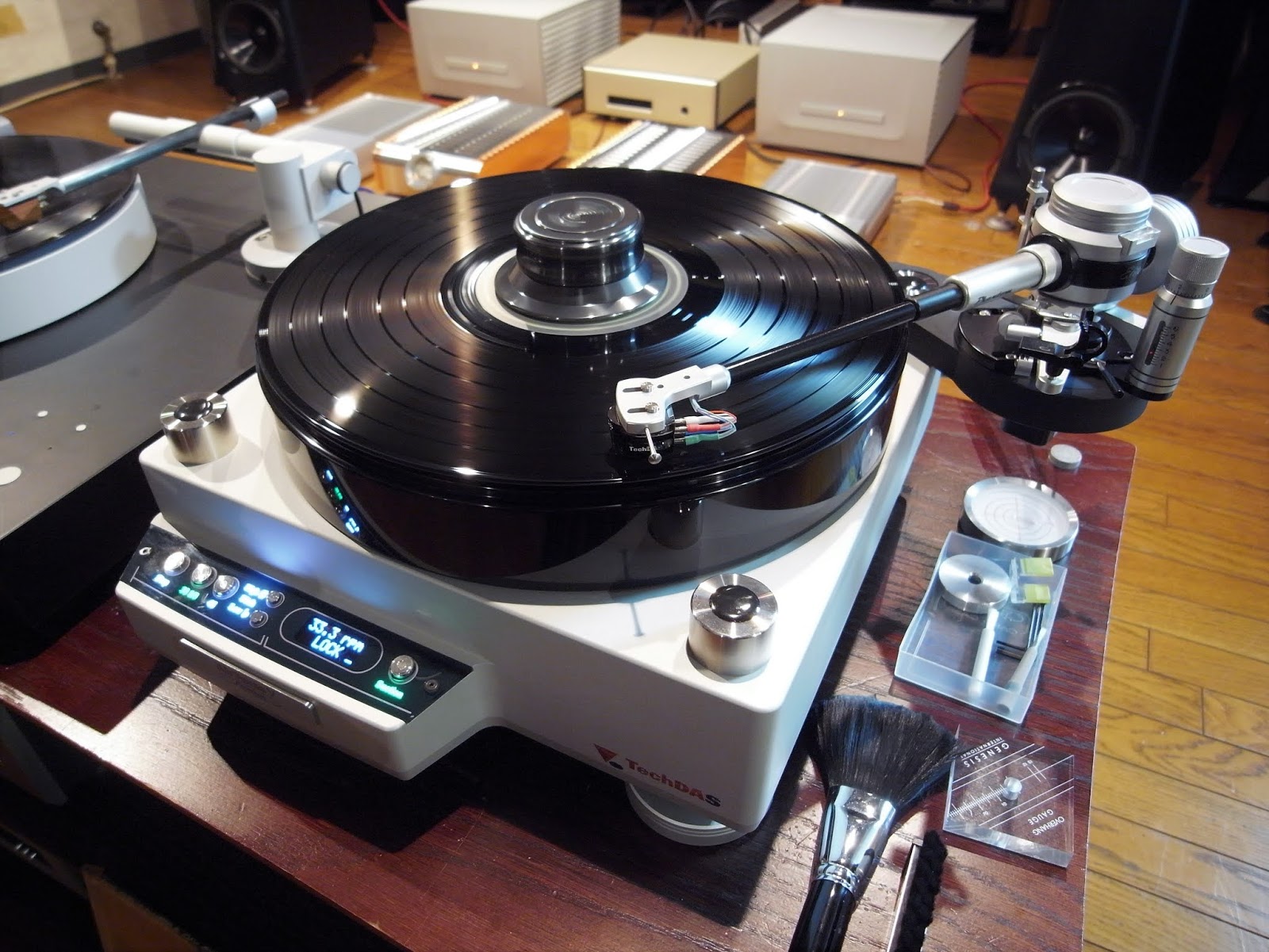 SIS AUDIO BLOG: イベント情報 TechDAS Air Force V Premiumを期間限定展示していました！※11/10 ...
