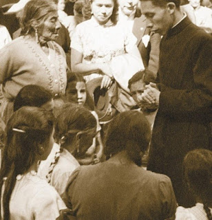 Todo Somos Uno: BIOGRAFIA PADRE HERMOGENES