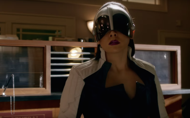 SNEAK PEEK: "The Flash: The Darkness and The Light"