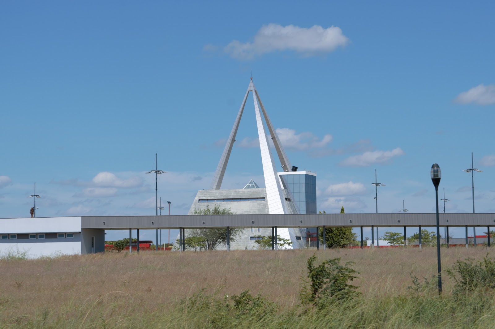 A cidade do Kuito Kuanavale, no Cuando Cubango, poderá ser elevada a ...