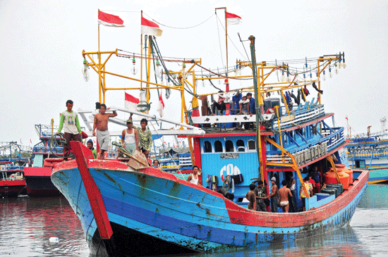 Bagian - Bagian Kapal Perikanan dan Sebutan Ukuran Kapal - Alam Ikan