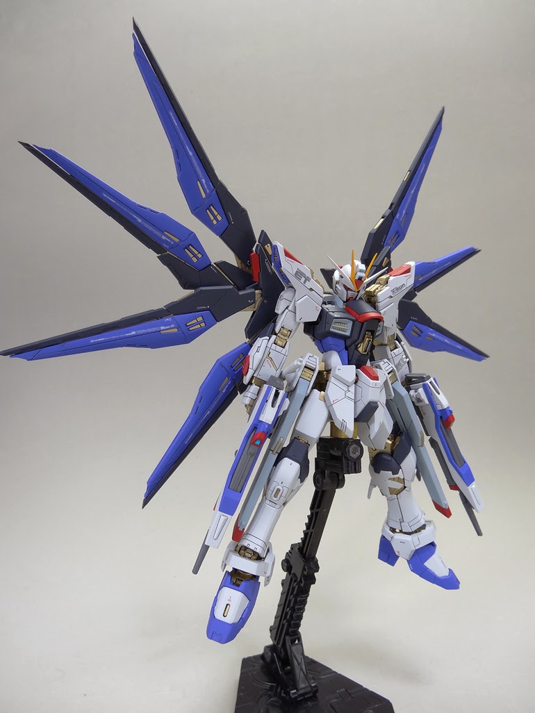 Custom Build: RG 1/144 Strike Freedom Gundam