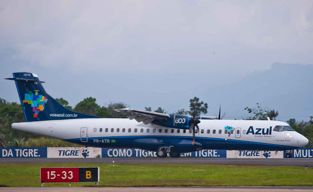 Azul Linhas Aéreas faz voo panorâmico em Joinville e Maringá para ...