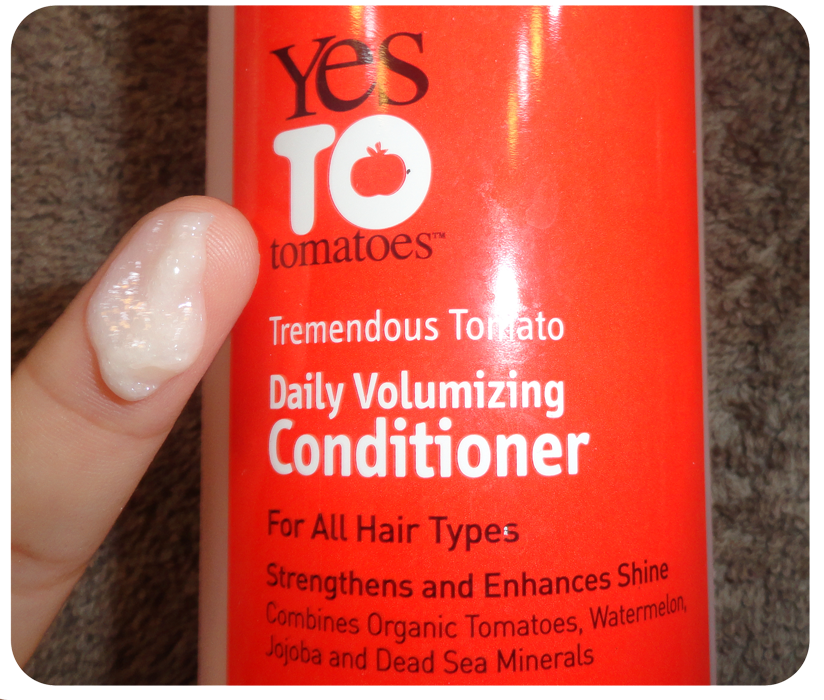 Yes to Tomatoes Volumizing Shampoo & Conditioner - Nataly's Corner