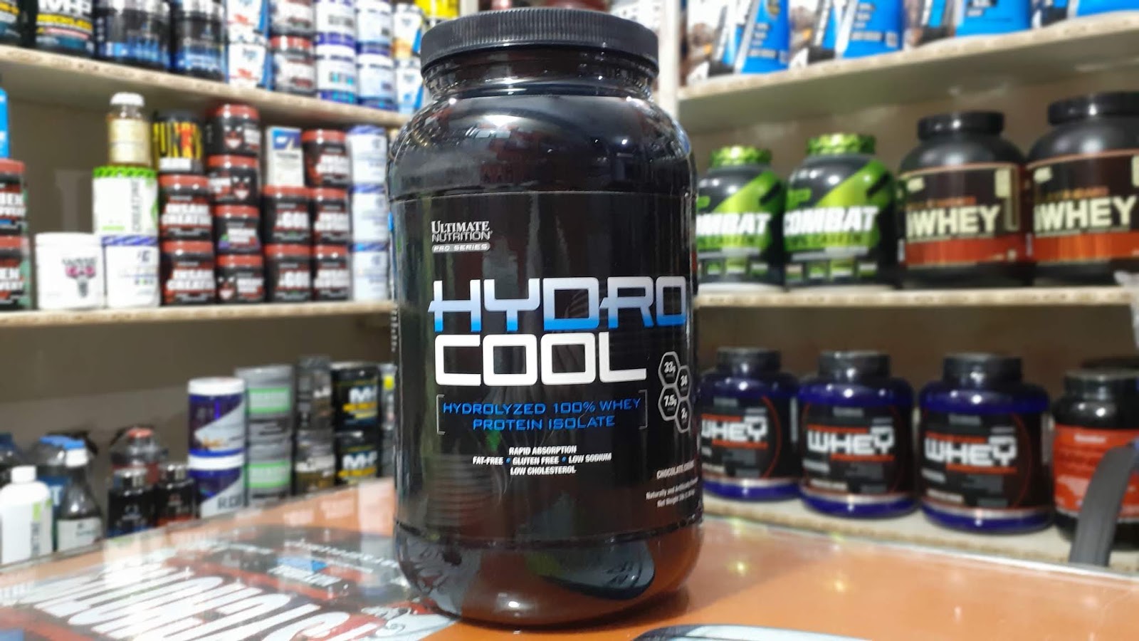 Ultimate Nutrition HYDRO COOL Hydrolyzed 100 % Isolate Whey Protein (1. ...
