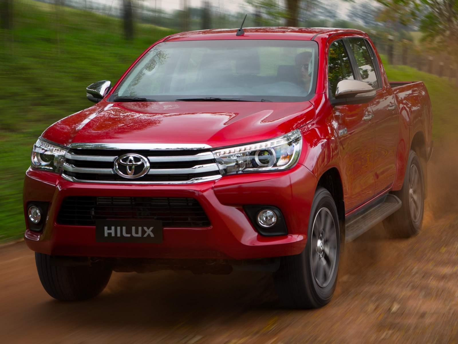 Nova Toyota Hilux 2016: peformance e tecnologia em vídeos | CAR.BLOG.BR