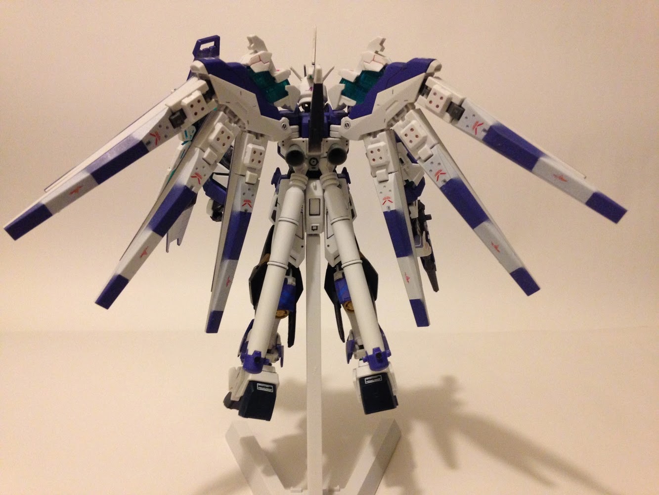 1/144 Hi-nu gundam psycho frame ver. - Custom Build