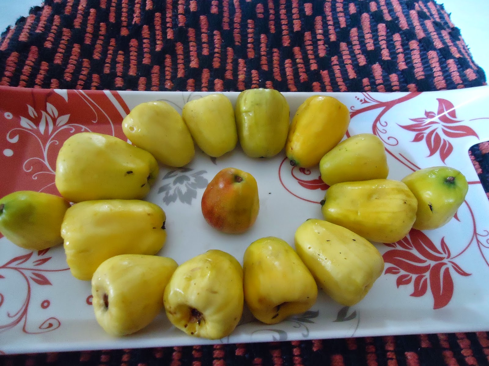 Kusuma's Abhiruchi: Jeedi Mamidi Pandla Pulusu