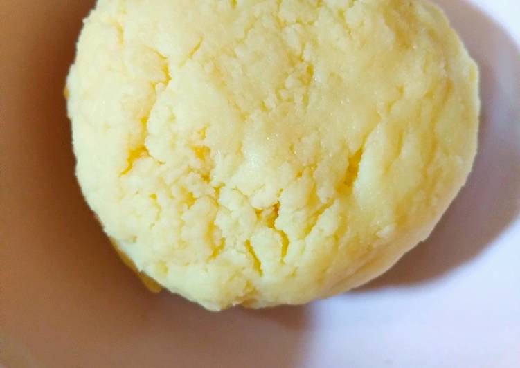 Instant Khoya Recipe - Yummy Traditional