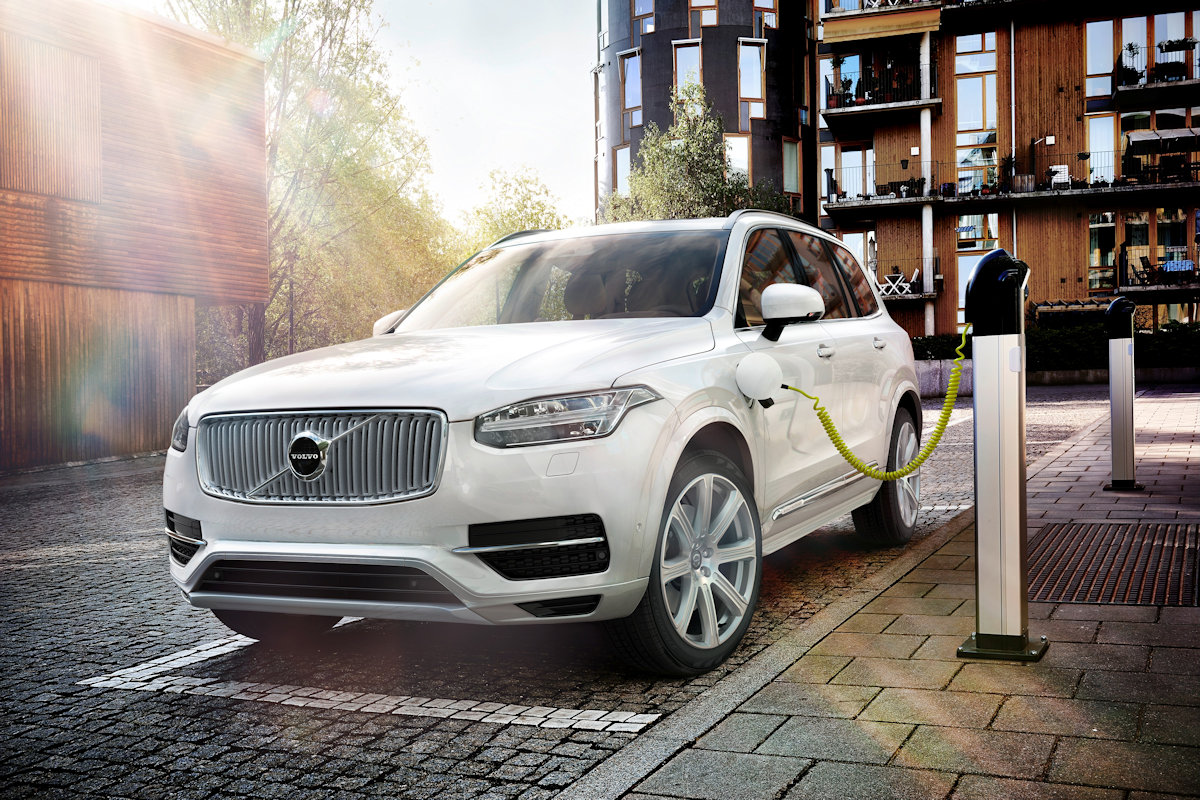 Volvo Philippines Officially Unveils Plug-In Hybrid Line-Up | CarGuide ...