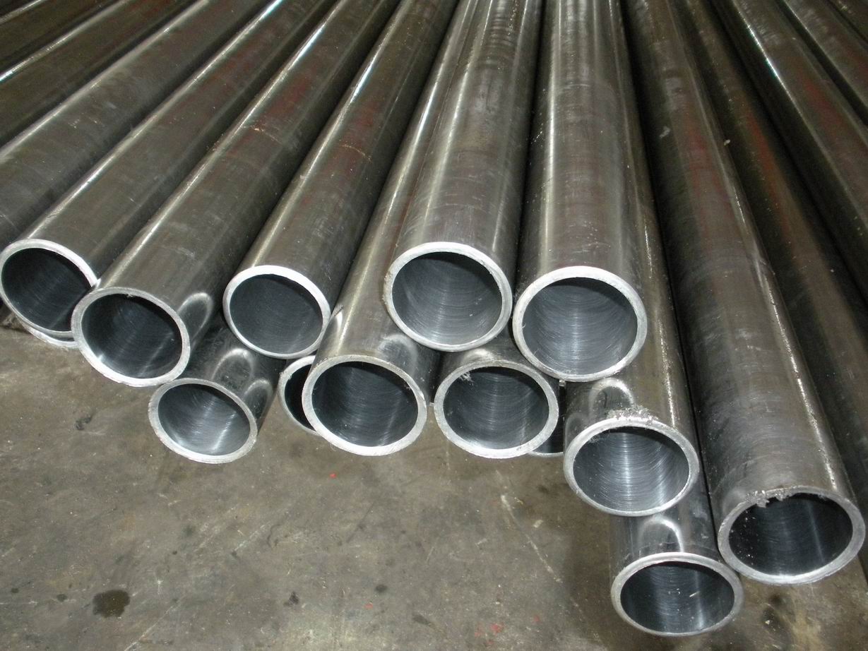 Modelos: Proceso de estirado