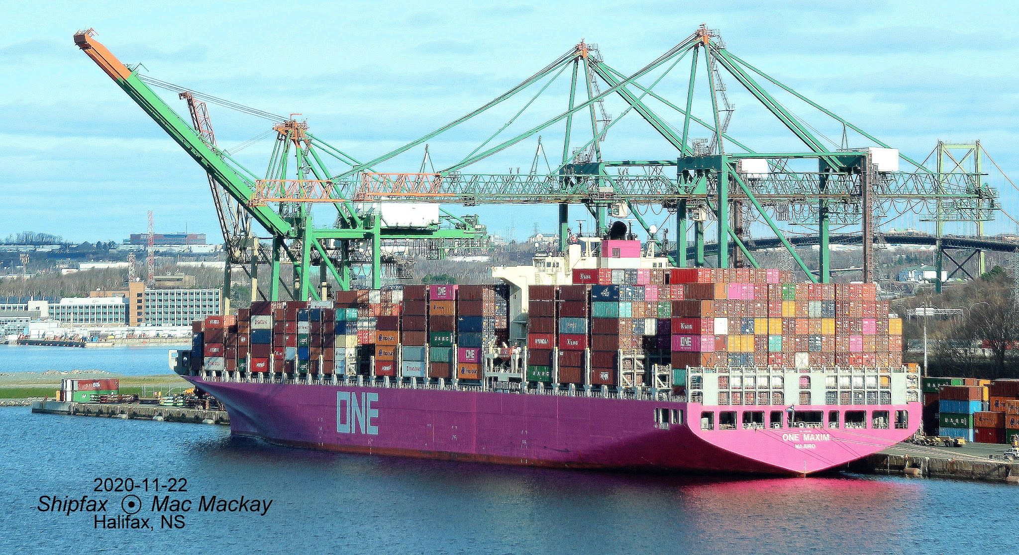 Shipfax: ONE Maxim shows up