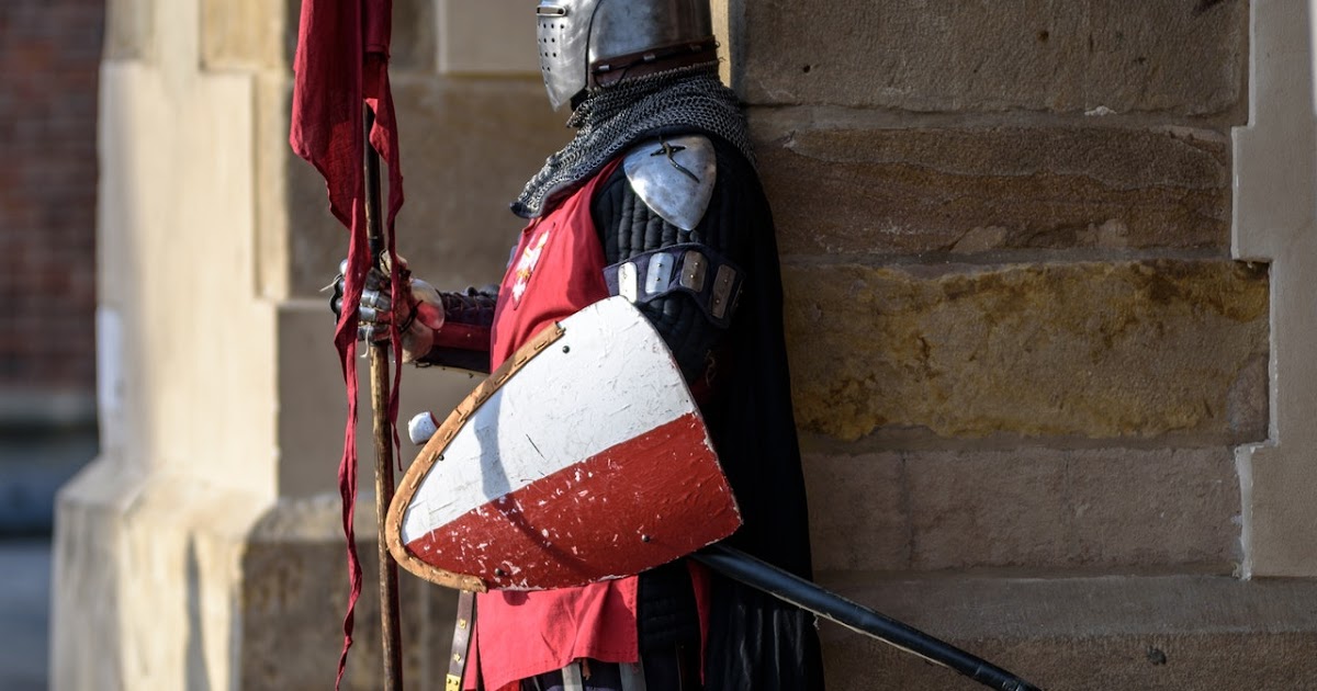 "Chink in armour" nghĩa là gì?