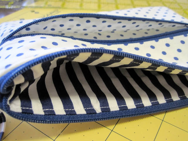 Sweet Bee Buzzings: Zip Along: Double Zip Wristlet