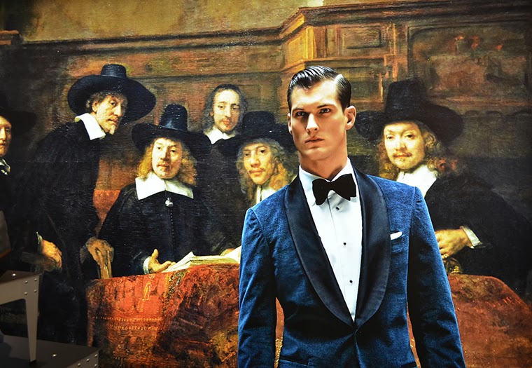 I'm an airhead. Oh wow!: Suit Up @ SuitSupply.