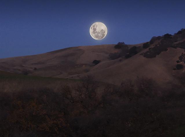 Ricardo 5150: Saiba o quê é Perigeu Lunar