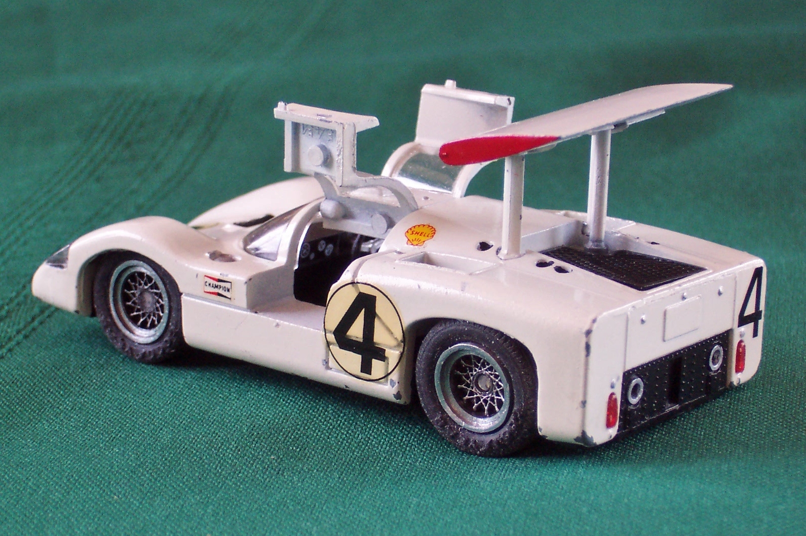1/43 Chaparral Models: Chaparral 2F