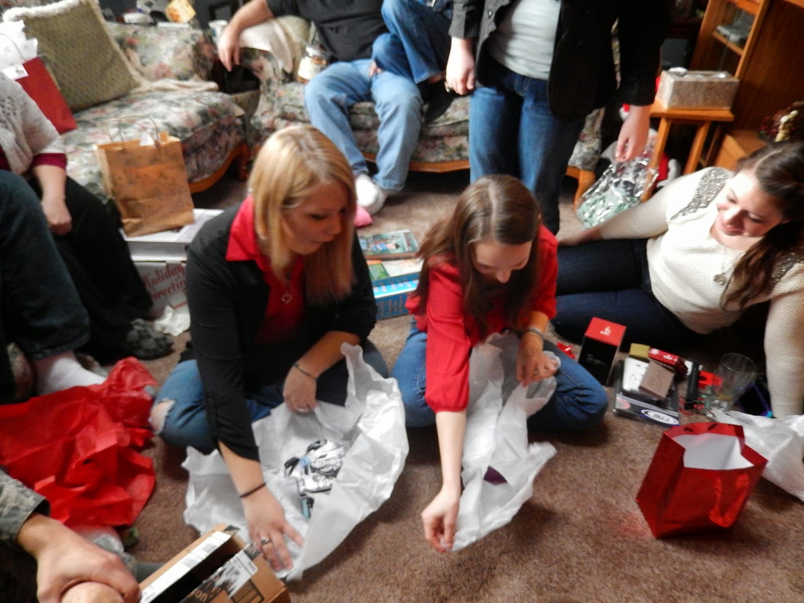 Eastunders Creations: Exploding Boxes for Cousins