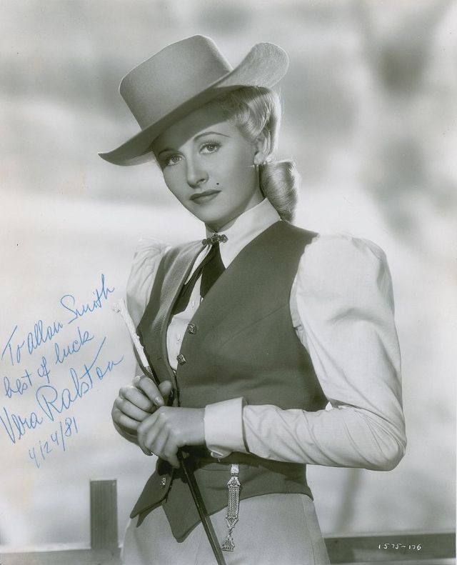 Beautiful Photos of Czech Figure Skater and Actress Vera Ralston in the ...