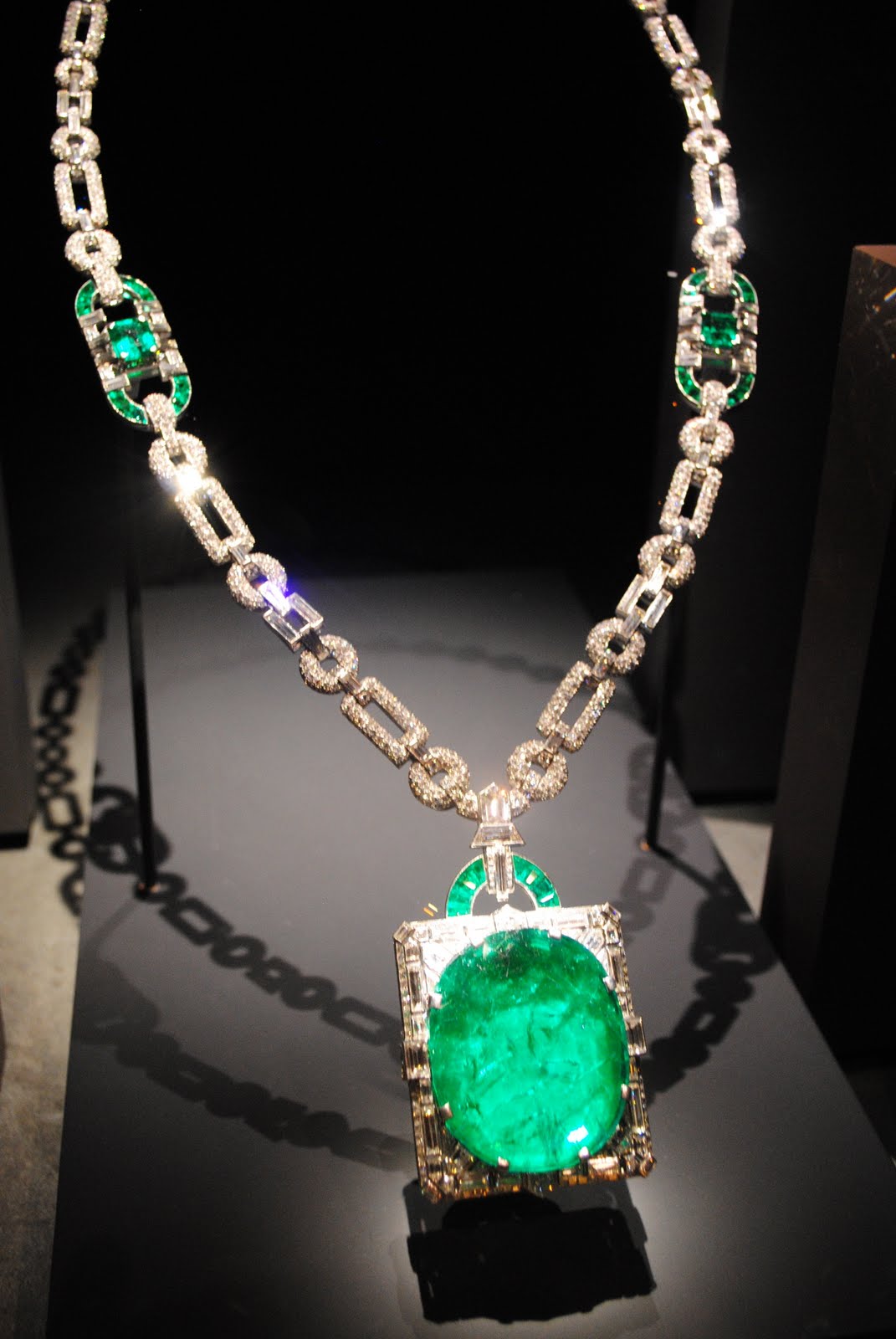 MAIA DAVITASHVILI: Hope Diamond @Smithsonian National Museum, Washington DC