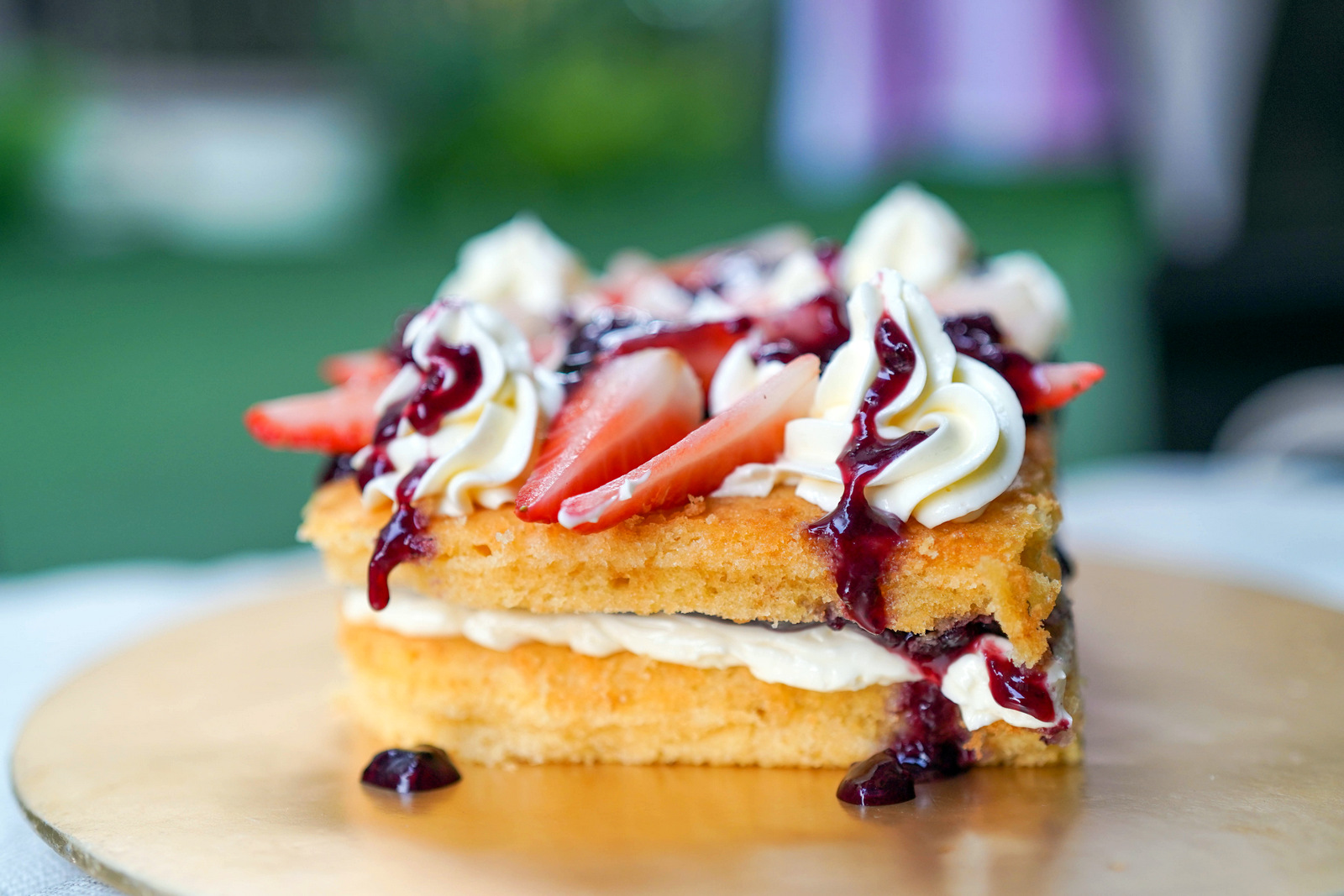 Step by step, Emira does justice to a cake that'll look thrilling on ...