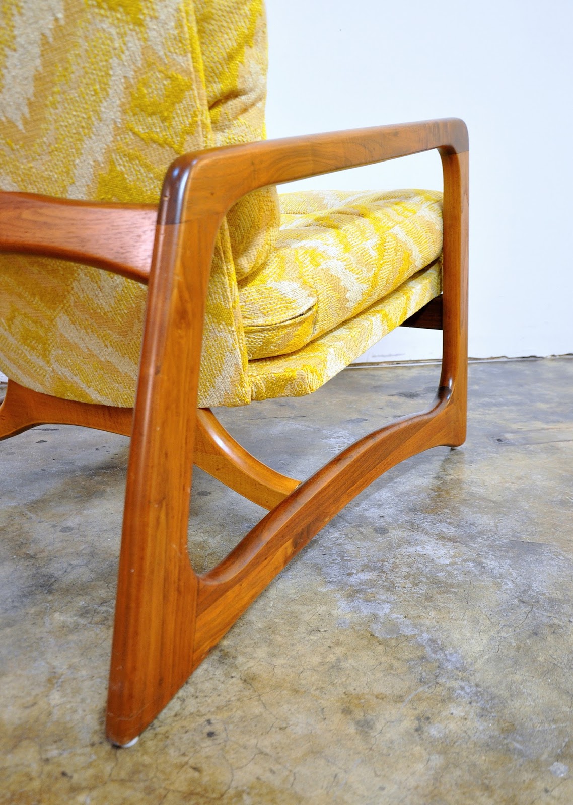 SELECT MODERN: Adrian Pearsall for Craft Associates 2466-C Lounge Chair