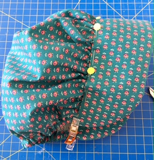 Beyond the Fringe Crafts: Prairie Bonnet Tutorial