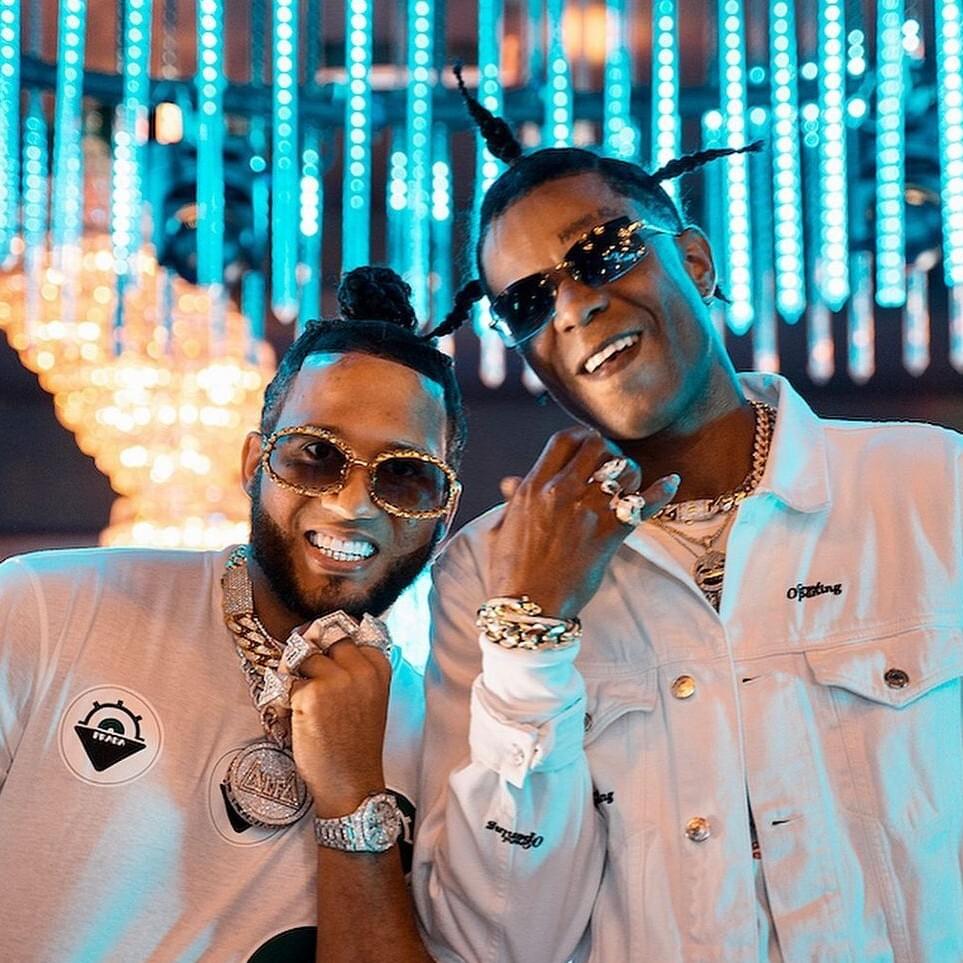 Haraca Kiko impone su popularidad grabando con El Alfa - Al Paso de los ...