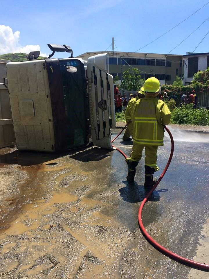PNG Fire Service condemns the actions by the Public - Papua New Guinea ...
