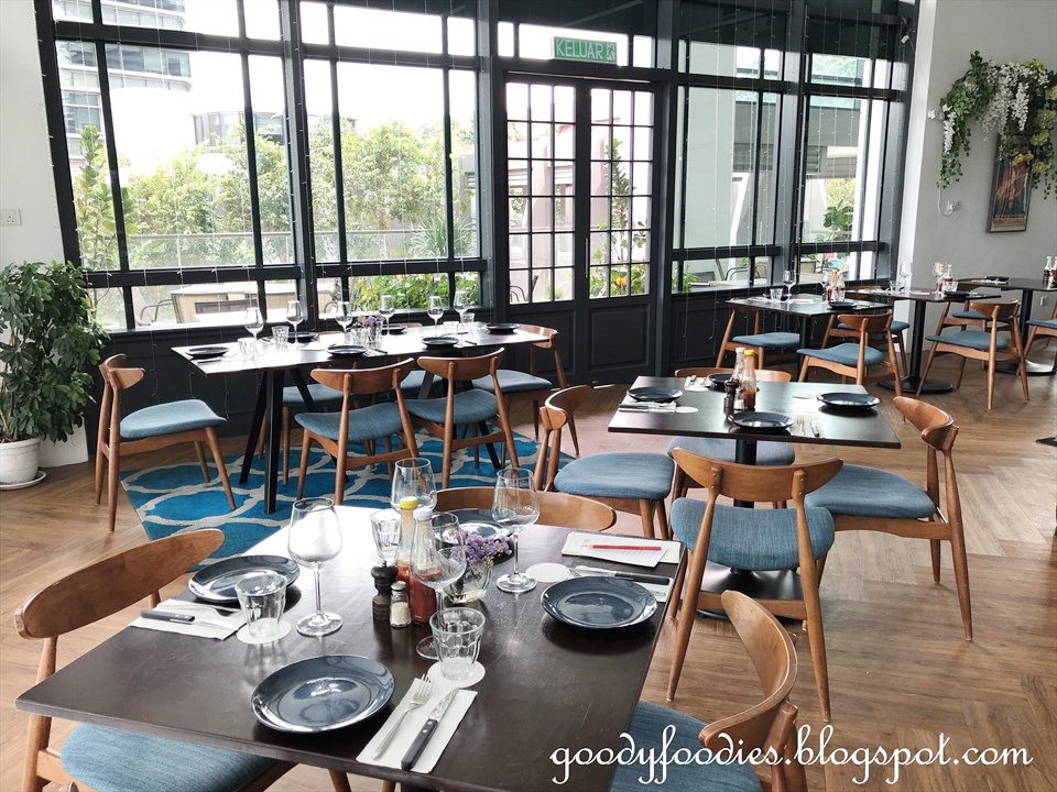 GoodyFoodies: Brasserie Léon, TTDI, KL: Steak Frites, Raclette & More!