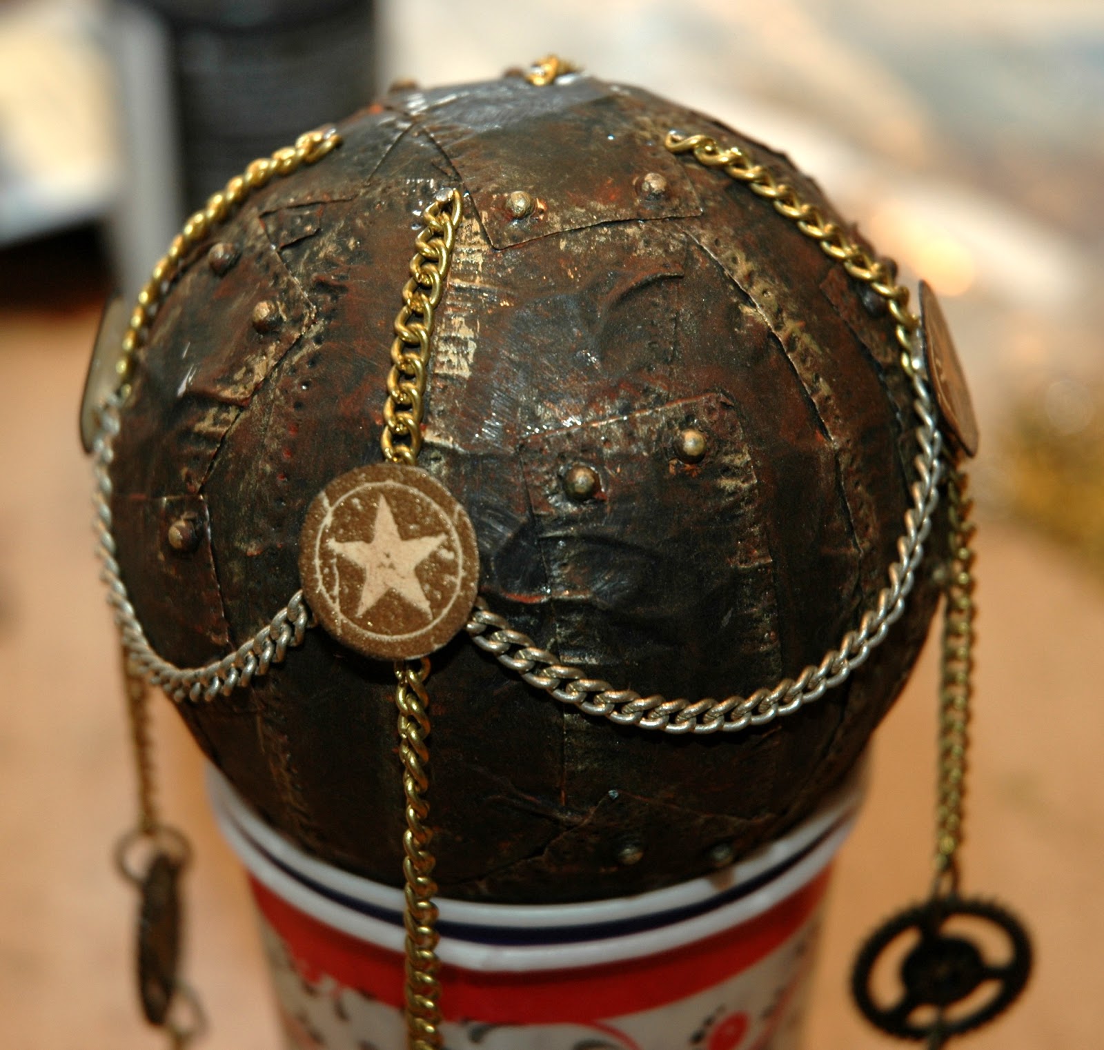 CREATIVITY IS CONTAGIOUS: METALOGY - A STEAMPUNK HOT AIR BALLOON