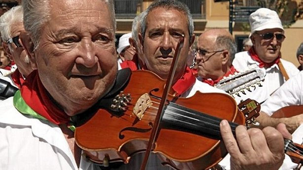 Rondalla Armonía de Pamplona: EL HOMENAJE A "BASIANO" EN FOTOS