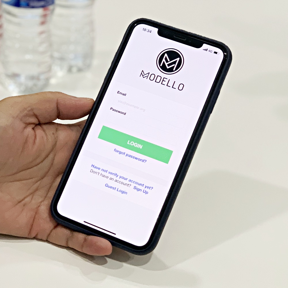 Modello Makes Job Hunting More Fun and Efficient | R A W L I N S _ G L A M