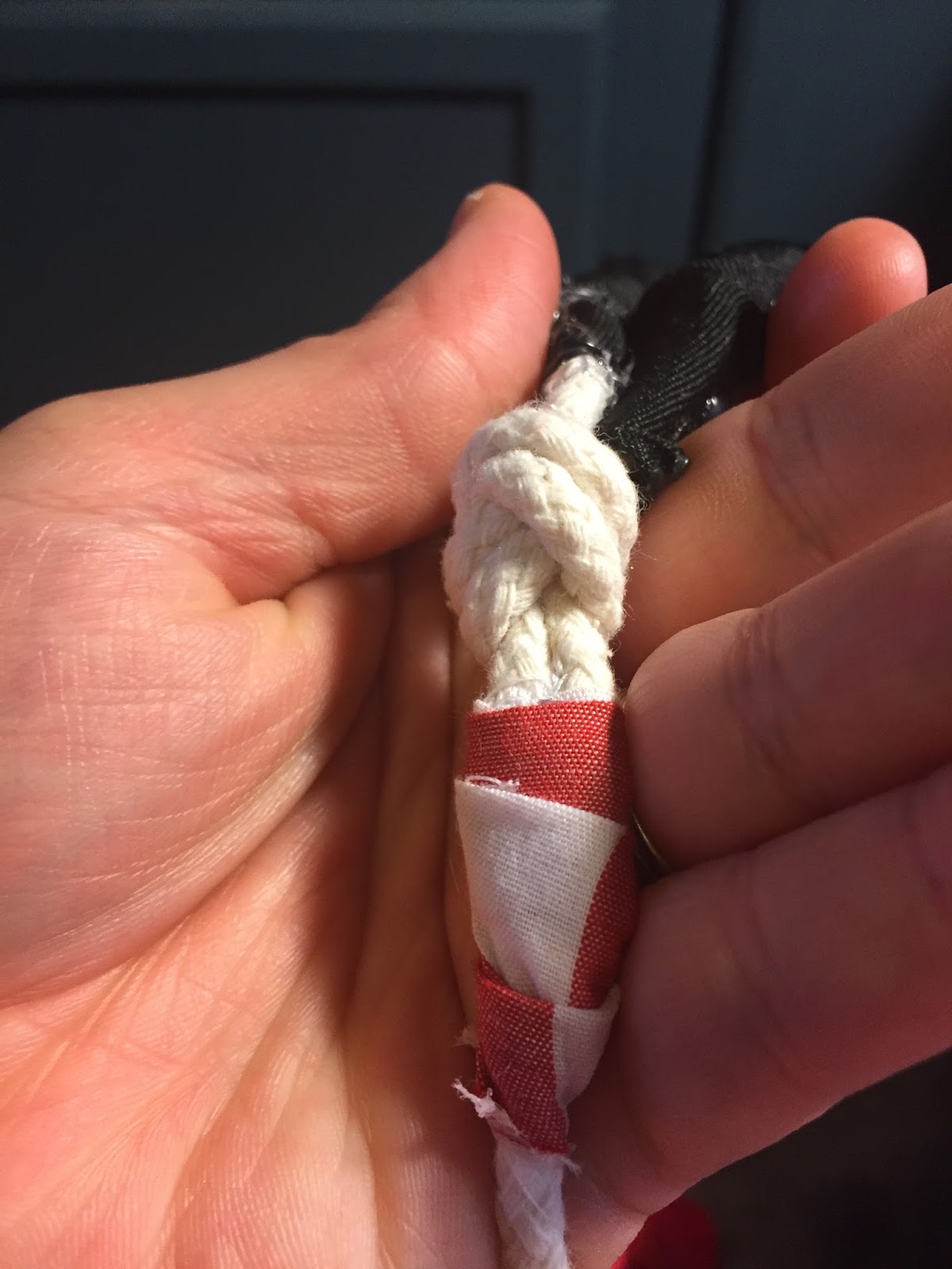 DIY Walking Rope | The Dabbling Crafter