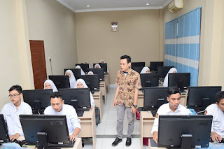 LAB KOMPUTER